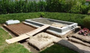 Tuinhuis fundering: Soorten, Diepte, Stappenplan – Tuinhuisstore